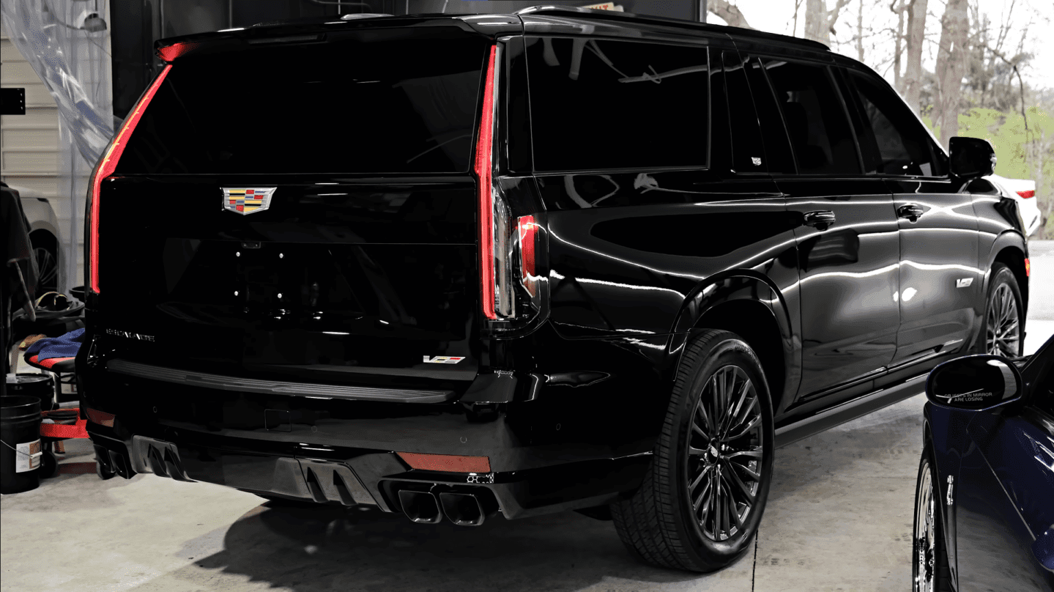 Cadillac Escalade 600 2023: Um Ícone de Luxo e Desempenho