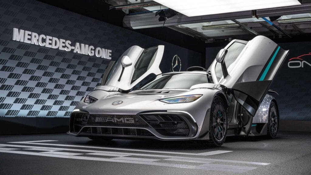 Mercedes-AMG ONE: A União de Potência e Sofisticação Híbrida