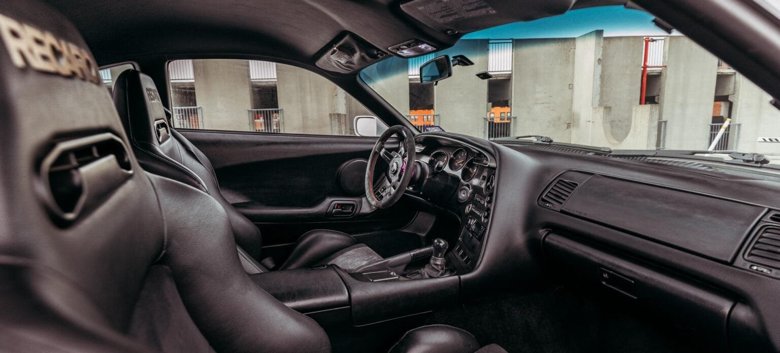 Toyota Supra MK4: O Tesouro Raro dos Amantes de Velocidade