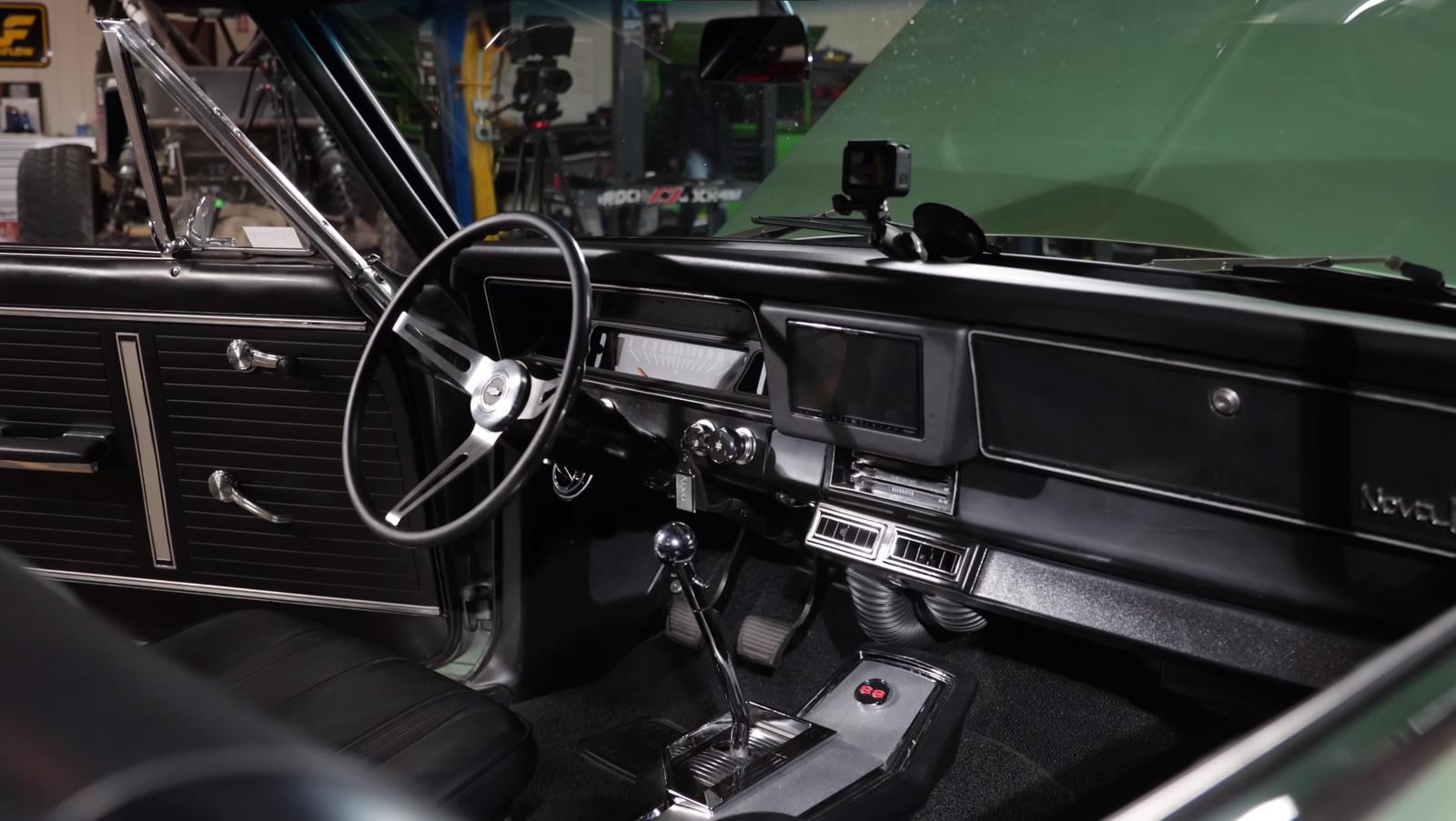 Poderoso Chevy II Nova '66: Uma Máquina de 900+ HP