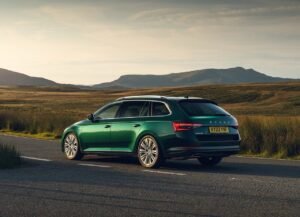 Škoda Superb Sleeper Edition 2024: Luxo e 477PS de Potência