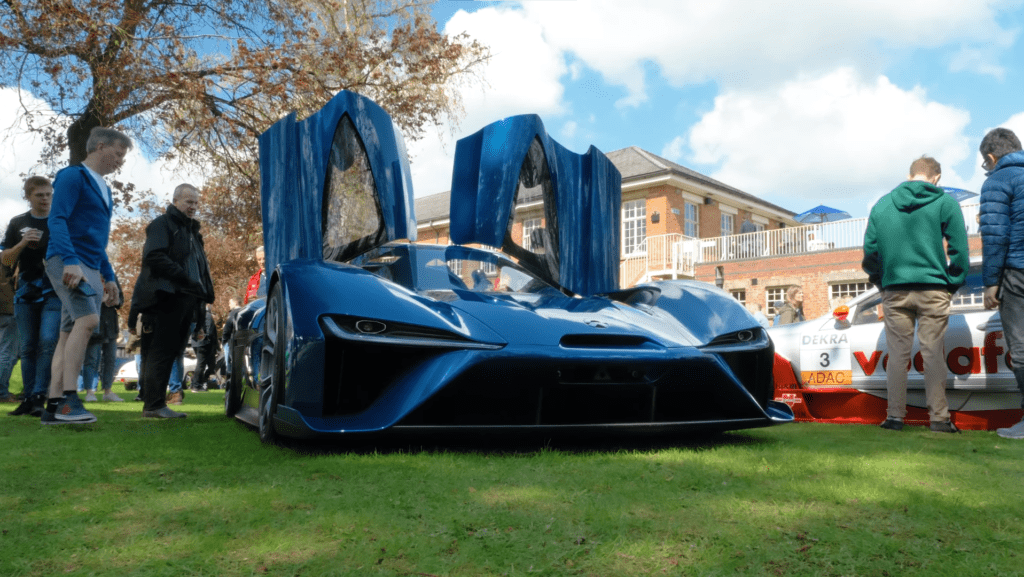 Nio EP9: Potência e Inovação em um Superesportivo Elétrico