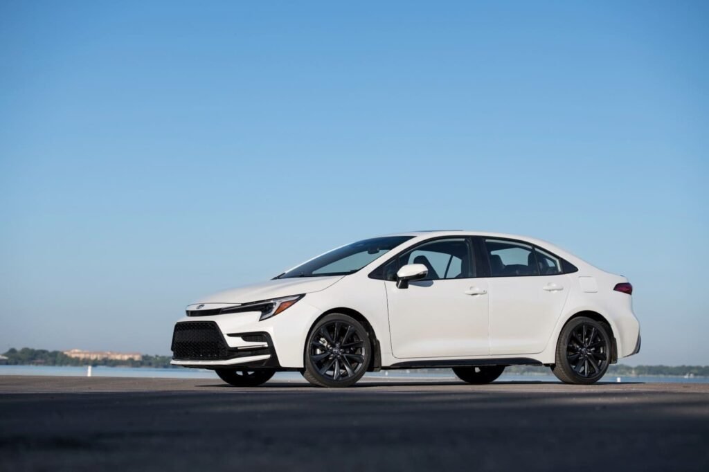 O Toyota Corolla 2025 Chegou: Veja Todas as Novidades!